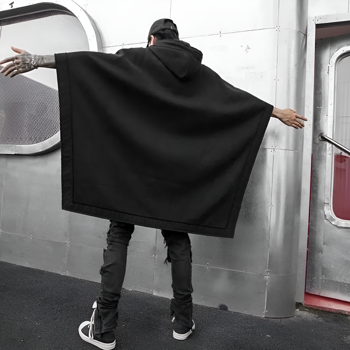 Hooded Poncho Sweater – Techwear UK