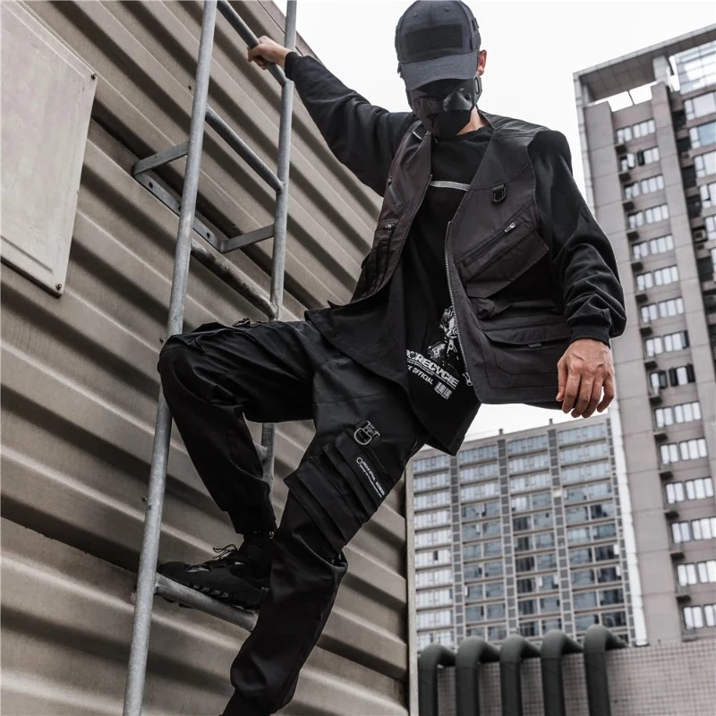 Techwear Tactical Vest – Techwear UK