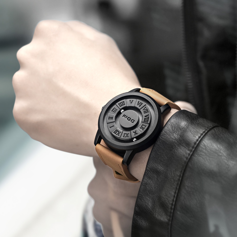 Magnetic Roman Numeral Watch – Techwear UK